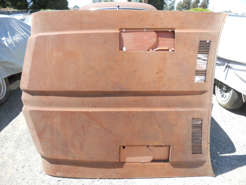 1971-1972 Oldsmobile Cutlass S hood | Larry Camuso's West Coast ...